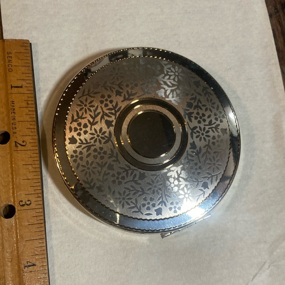 Elgin | Accessories | 9450 Elgin American Compact | Poshmark